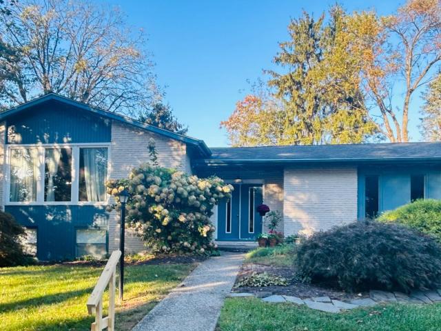 1989 Forest Ln, Allentown, PA 18103 | MLS #PALH2014 | Compass