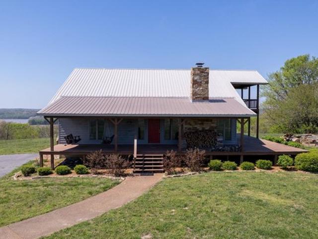 1989 River Rd, Smithland, KY 42081