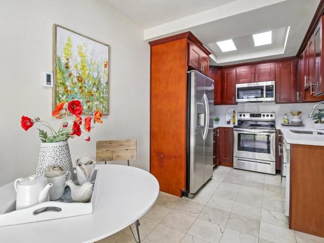 19811 Portal Plaza, Cupertino, CA 95014 | MLS #ML82055
