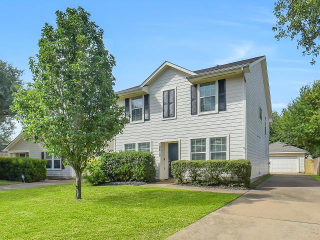 19819 Crested Hill Lane