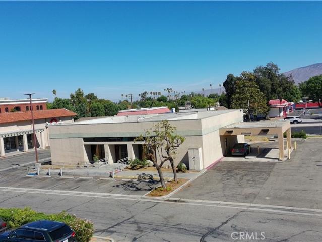 1981 E Florida Avenue