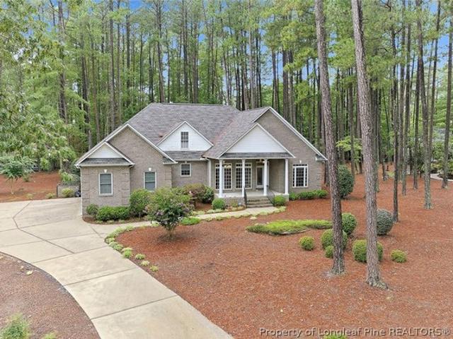 1981 Wedgewood Dr, Sanford, NC 27332
