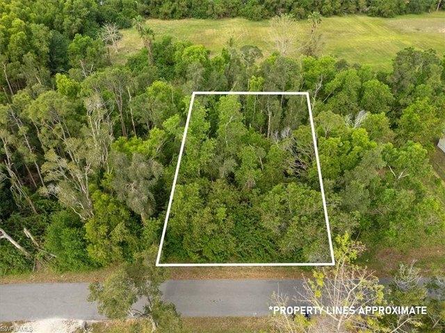 19826 Bristol Rd Lot 106, Fort Myers, FL 33908