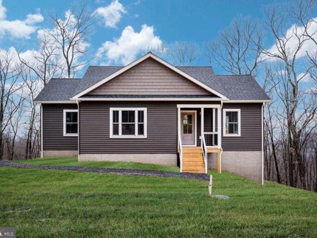 1982 High Top Rd, Linden, VA 22642