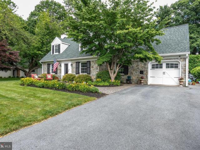 1982 Sterling Place