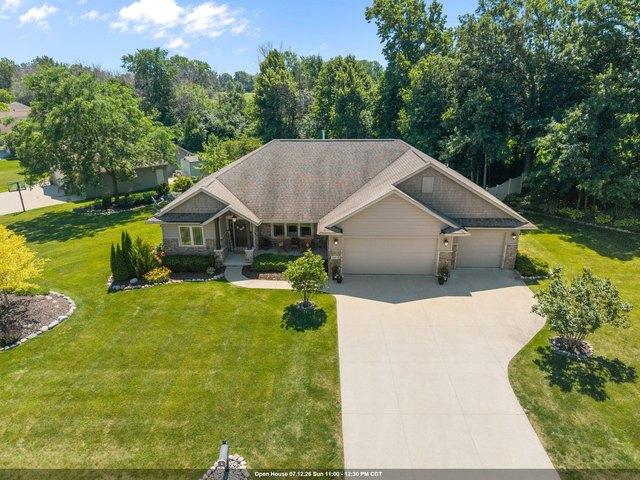 1983 Creek Side Dr, Neenah, WI 54956