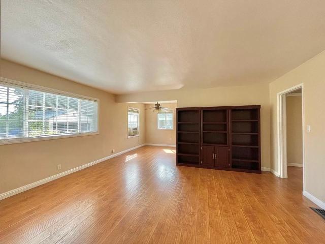 1983 El Sereno Ave 2 Bedroom Apartment for Rent at 1983 El Sereno Avenue, Pasadena, CA 91103 NATHA