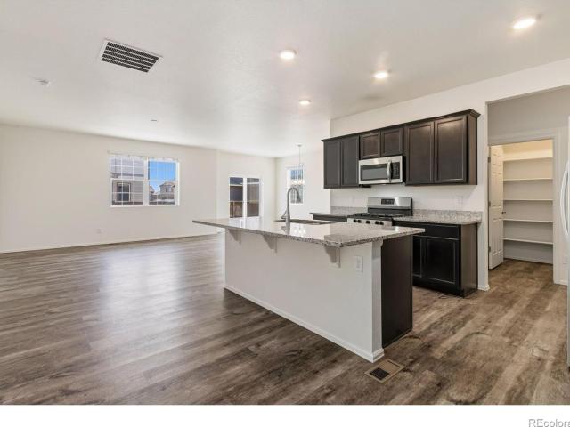 1983 Floret Drive