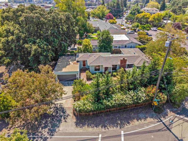 1983 Parkside Dr