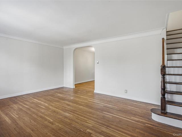 198 2 th Avenue