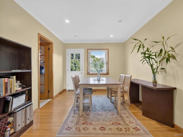 198 2 th Avenue