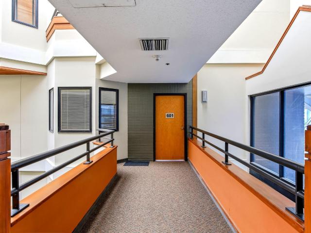 198 6th Street E # 601