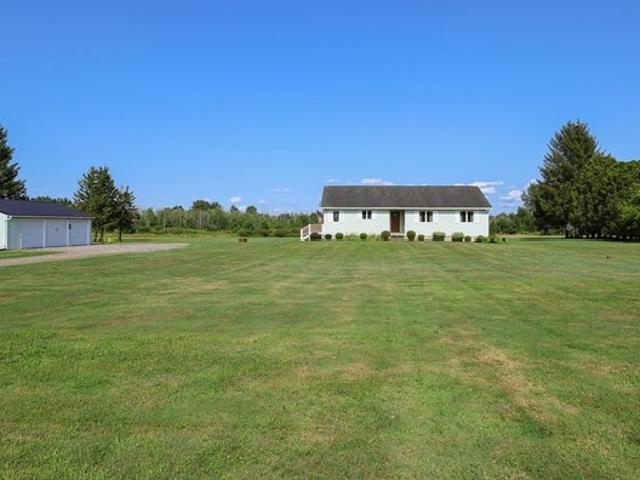 198 County Route 6, Phoenix, NY 13135