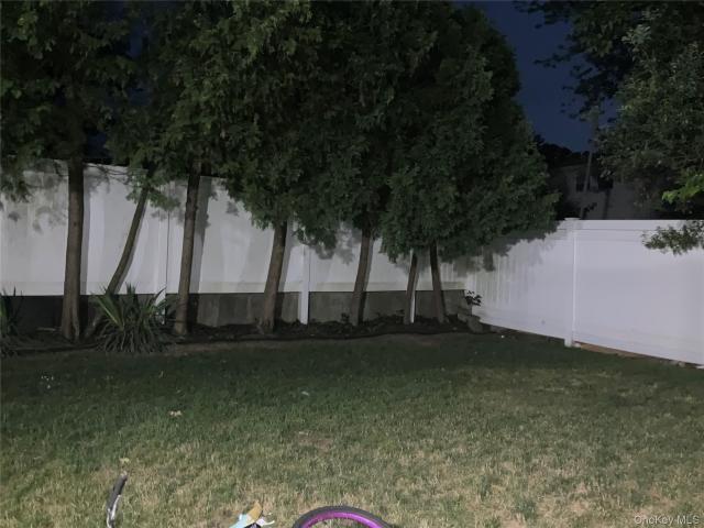 198 Clermont Pl
