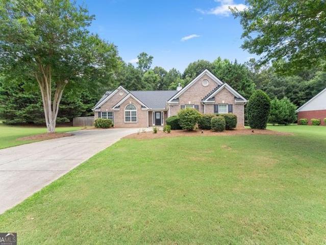 198 Blue Grass Dr, Jefferson, GA 30549