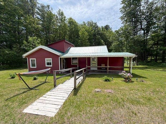 198 Golf Course Rd, Au Sable Forks, NY 12912