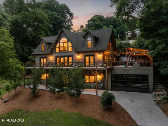 198 E Cove Dr, Greenback, TN 37742
