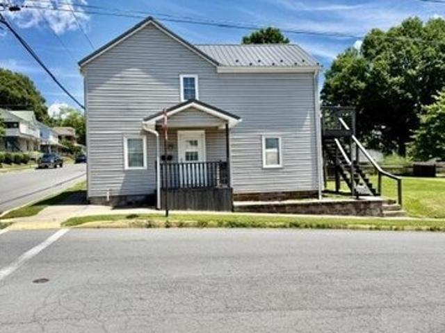198 Hanover St, Northumberland, PA 17857