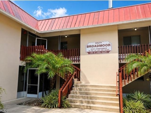 198 Joel Blvd Apt 6, Lehigh Acres, FL 33936