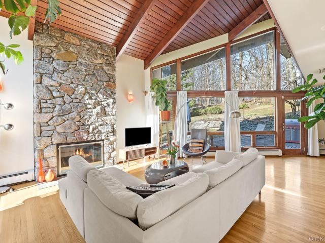 198 Judson Ave, Dobbs Ferry, NY 10522 | MLS #980780 | Compass