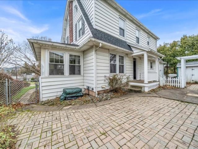 198 Leroy St, Binghamton, NY 13905 | MLS #336933