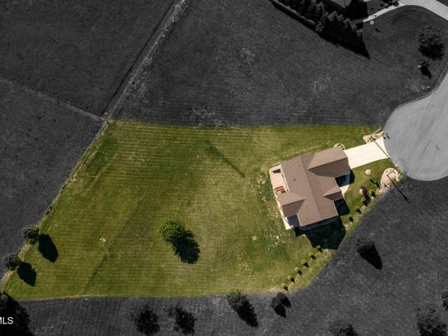 198 Manor Lane