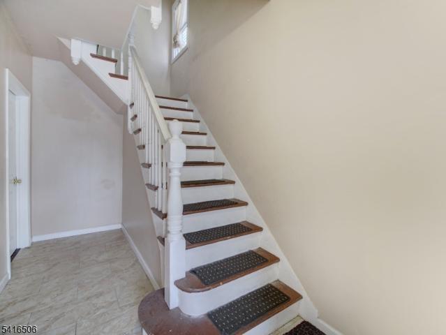 198 N 17Th St # 2