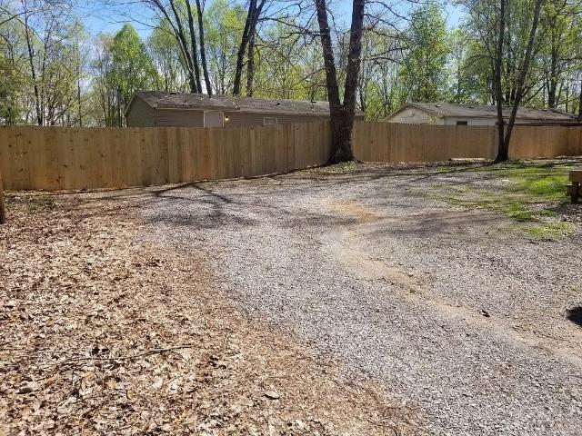198 Neil Dr