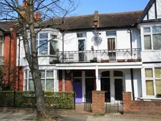 198 Southfield Road, London, W4 5LA, United Kingdom | 2 bed apartment for rent #134169615 | Rentberry