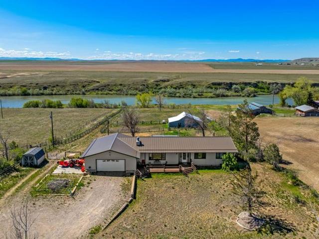 198 Sun Prairie Rd, Great Falls, MT 59404