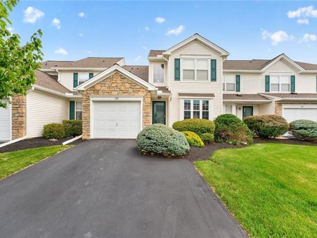 198 Park Ridge Dr, Forks Township, PA 18040