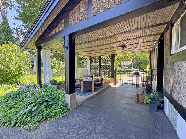198 Penfield Road