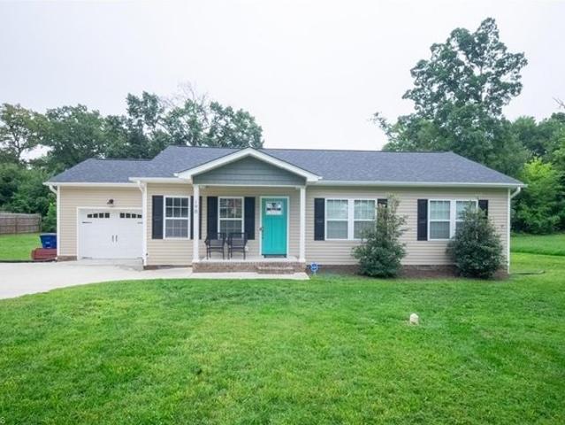 198 Quail Dr, Winston Salem, NC 27105