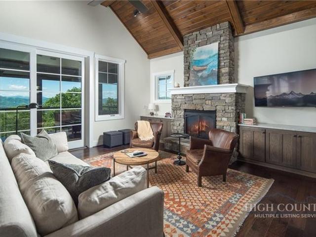 198 Ramblestone Ter Unit 303, Boone, NC 28607