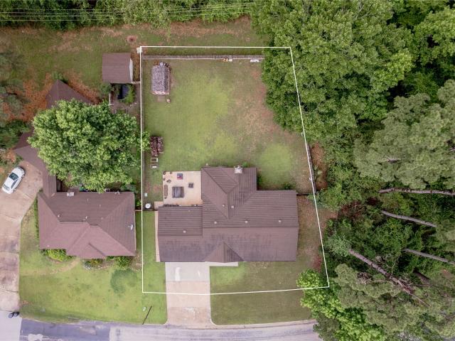 198 Westwood Drive E
