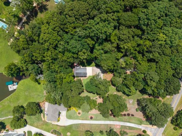 198 Winding River Road
