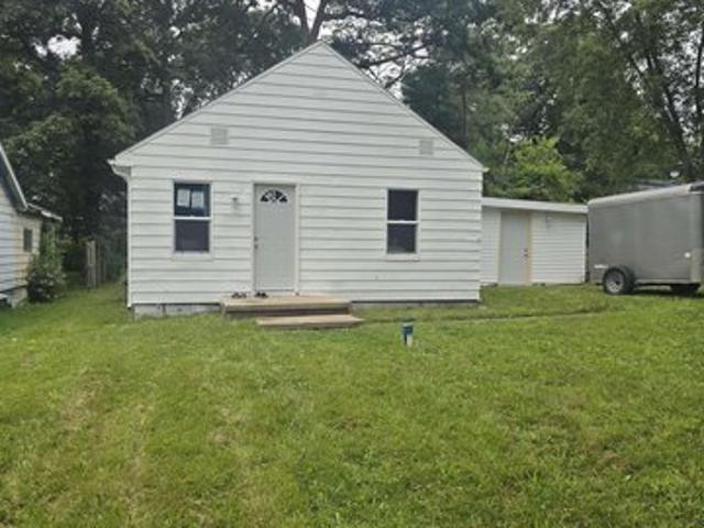 19947 Kelly St, South Bend, IN 46637