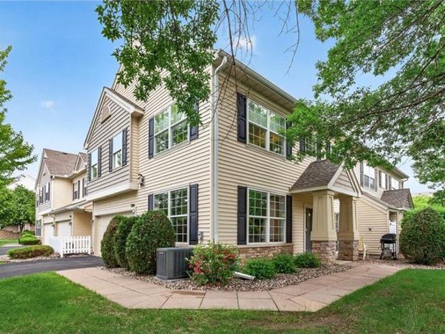 1994 Siefert St, Chaska, MN 55318
