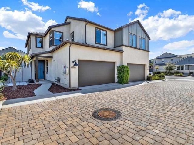 1995 Julie Dawn Pl, Escondido, CA 92026