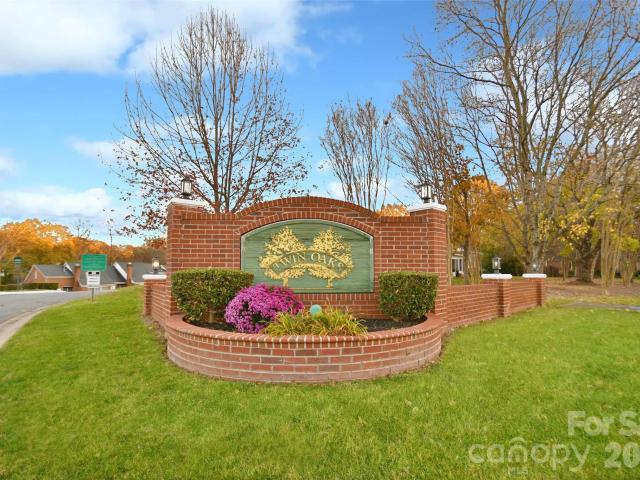 19968 Oak Leaf Cir, Cornelius, NC 28031 | MLS #4362 | Compass