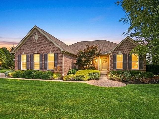 1996 Red Robin Dr, Beavercreek Township, OH 45385