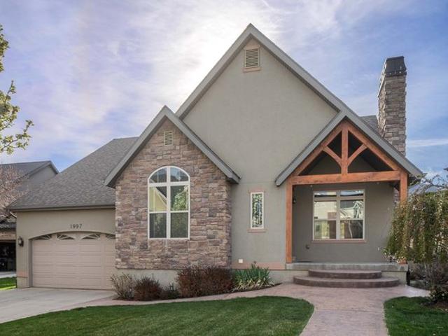 1997 W Crescent Dr, Mapleton, UT 84664