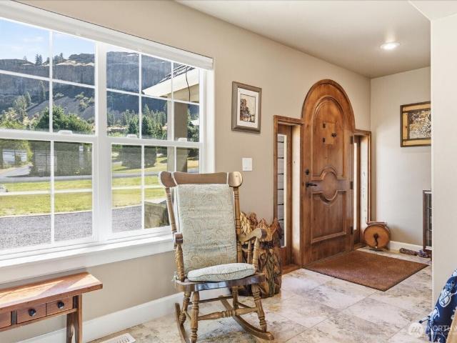 19985 Coulee View Road NE