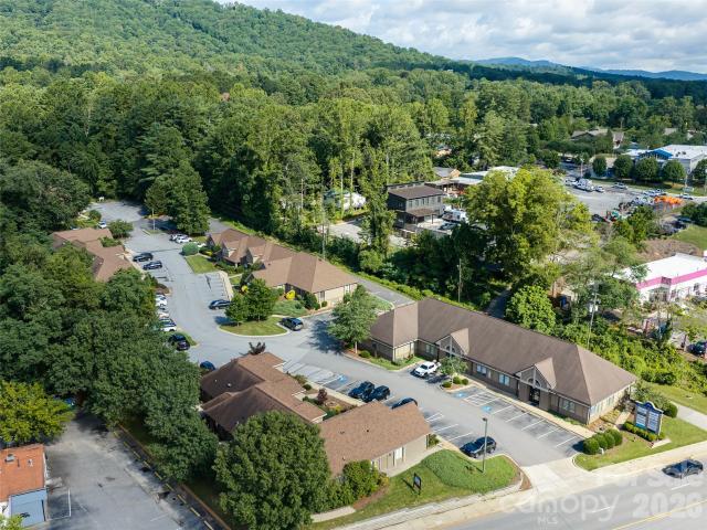 1998 Hendersonville Road # 40 & 45