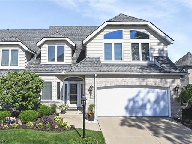 19993 Emerald View Dr, Fairview Park, OH 44126