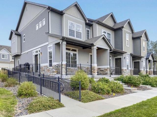 19990 E 40th Ave Unit 4, Denver, CO 80249