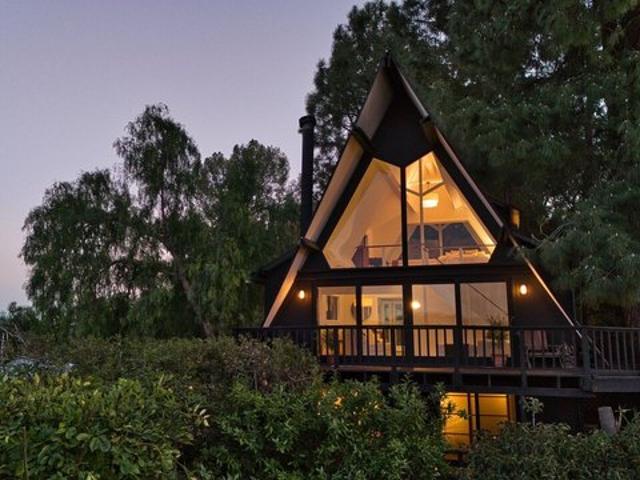 19995 Sischo Dr, Topanga, CA 90290