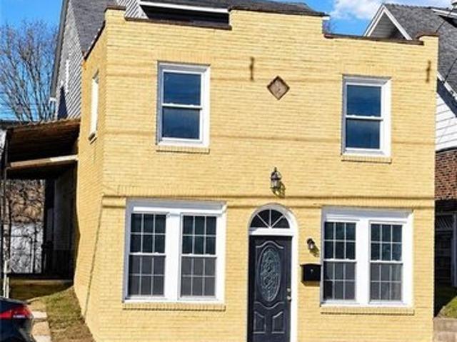 1999 Duss Ave, Ambridge, PA 15003