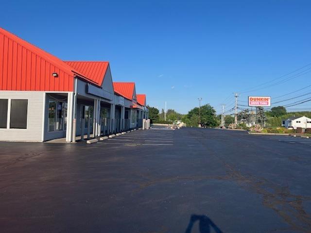 1999 Plainfield Pike 1