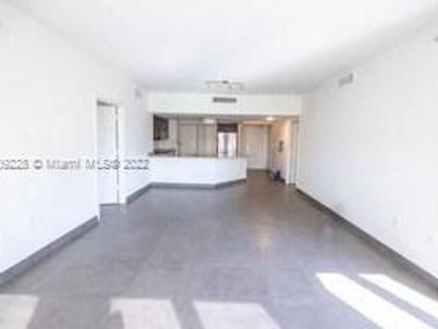 19900 Country Club Dr E #509, Aventura, FL 33180